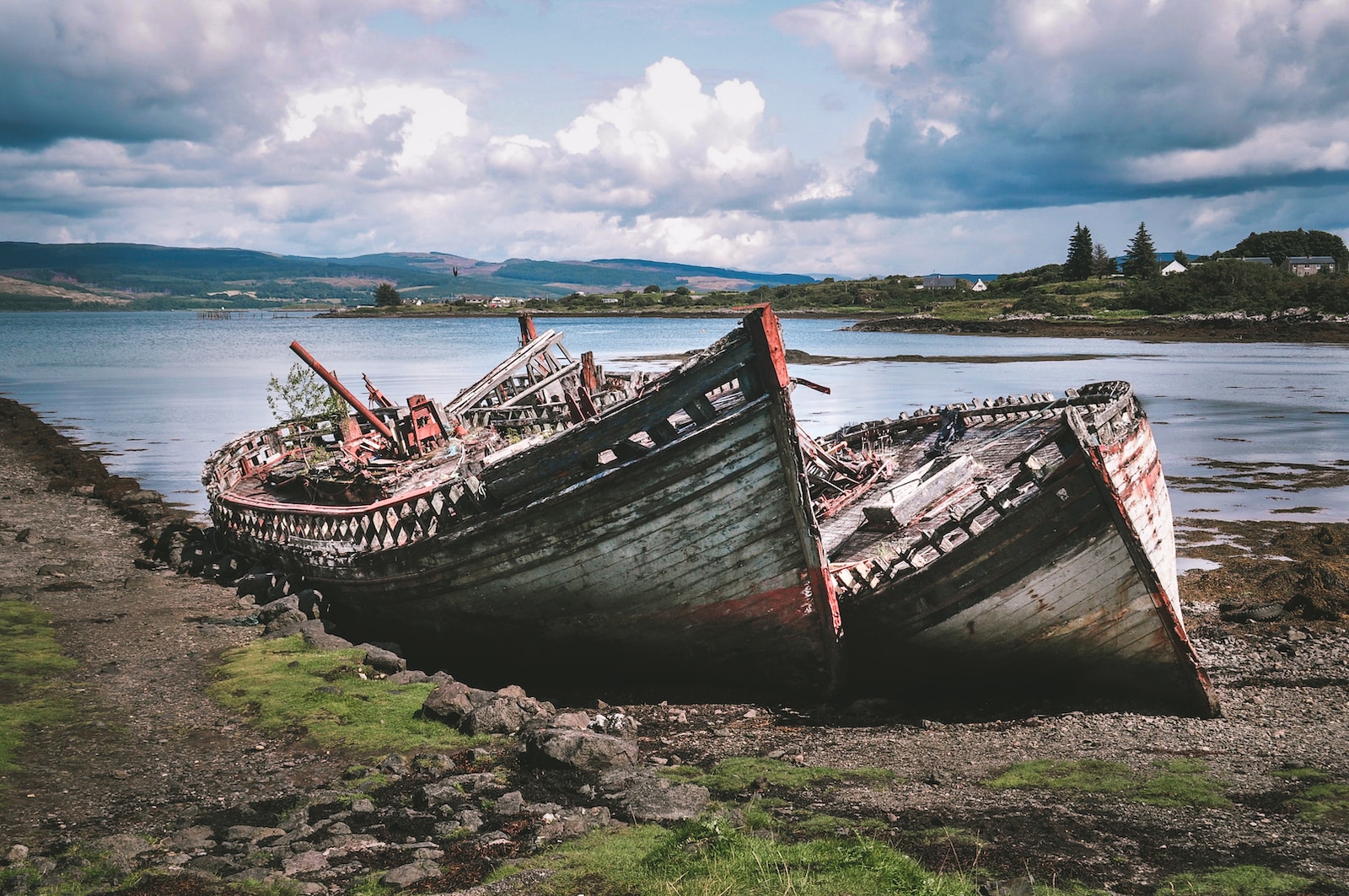 Salvage And Wreck Removal: Your Boat Insurance's Response - Marine ...
