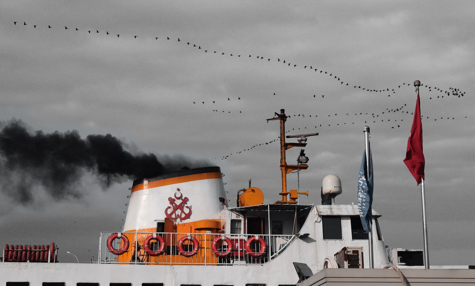 Dealing With Emergencies at Sea: a Seamanship Guide - Marine Insurance Now